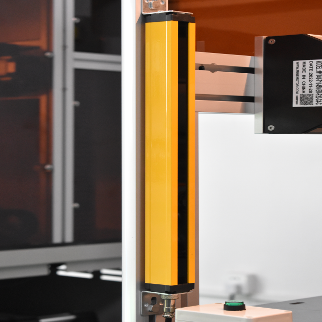 Cylindrical CNC Lithium Ion Battery Welding Machine Automated Cell Use